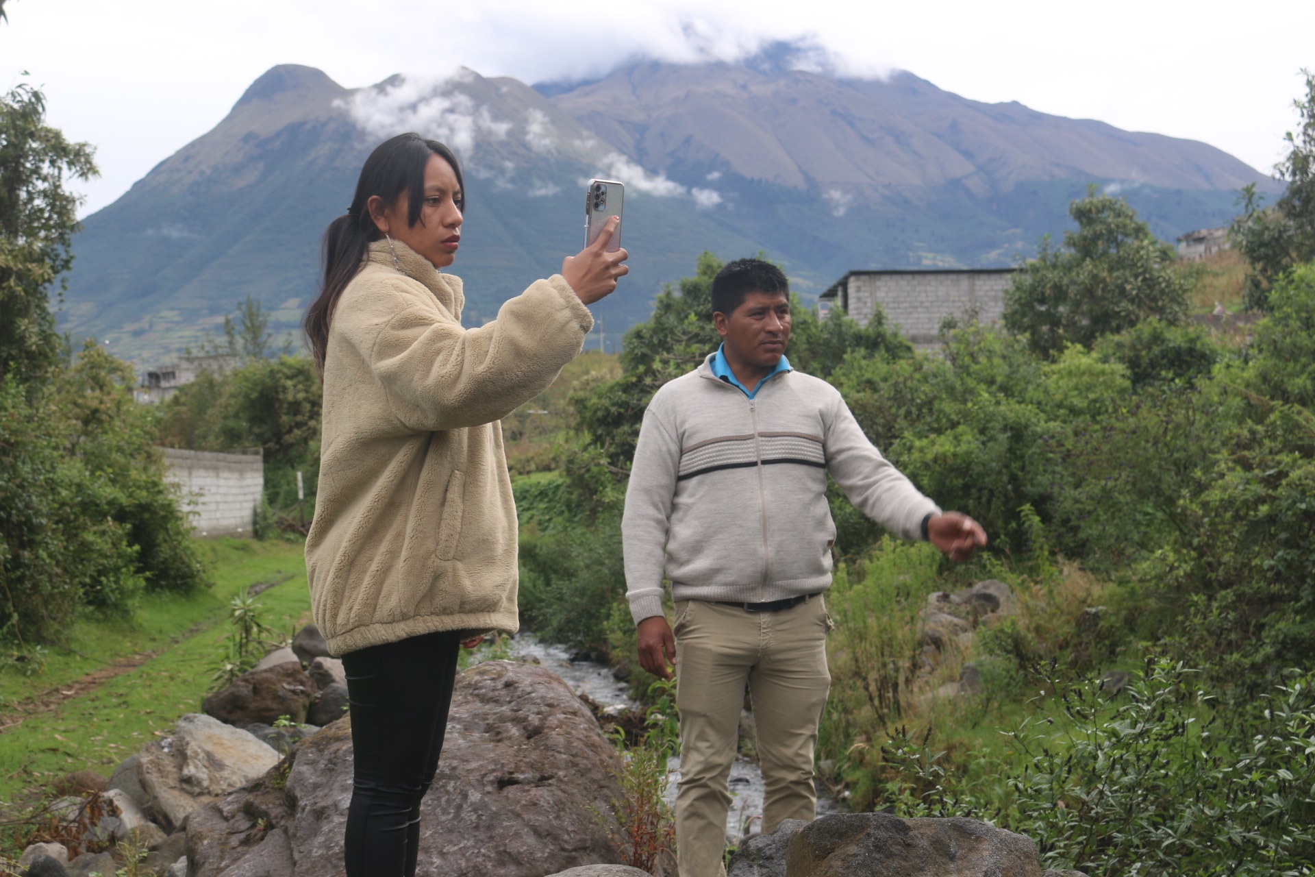 Inspección Técnica en Quebrada y Vías de González Suárez para Gestionar ...